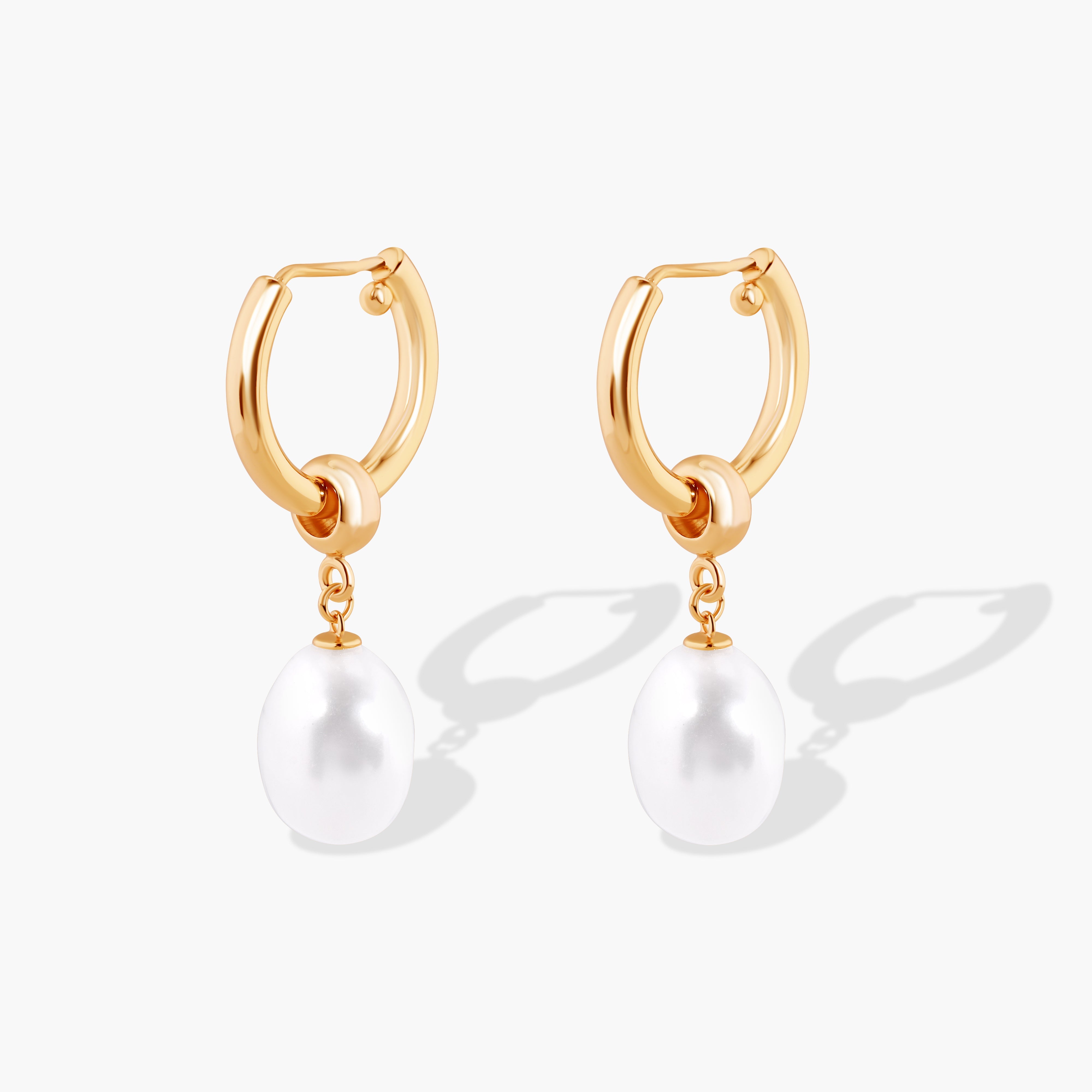 Pearls Are In Their Main Character Era — And We’re Here for It – Angela Q